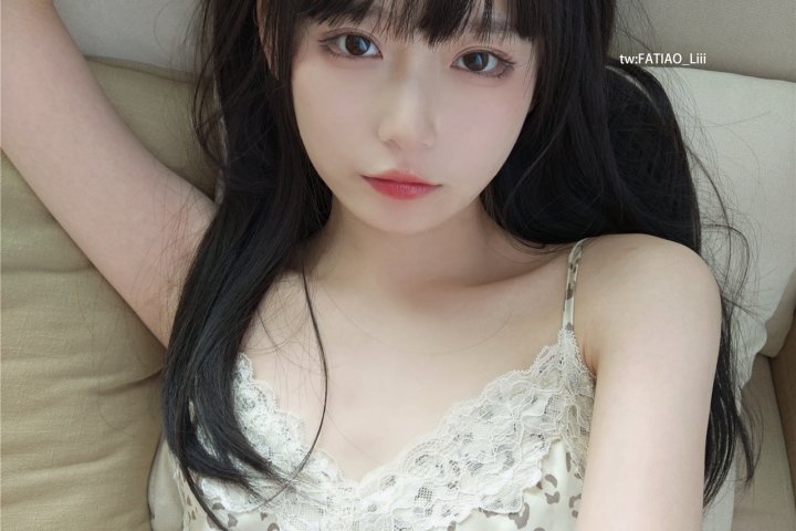 迷之呆梨豹纹睡衣图片鉴赏 – 绅士学堂